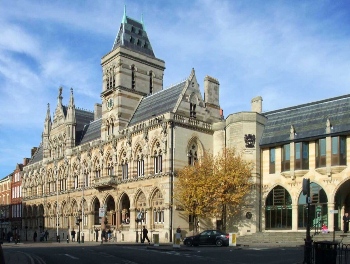 Northampton - Walnut Tree Inn, Northampton