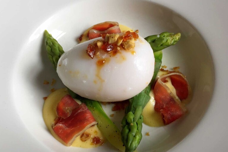 Food and drink - Walnut Tree Inn, Northampton