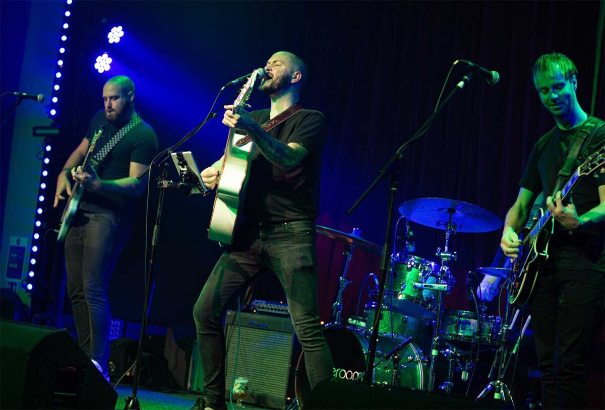 Whiteroom - Walnut Tree Inn, Northampton